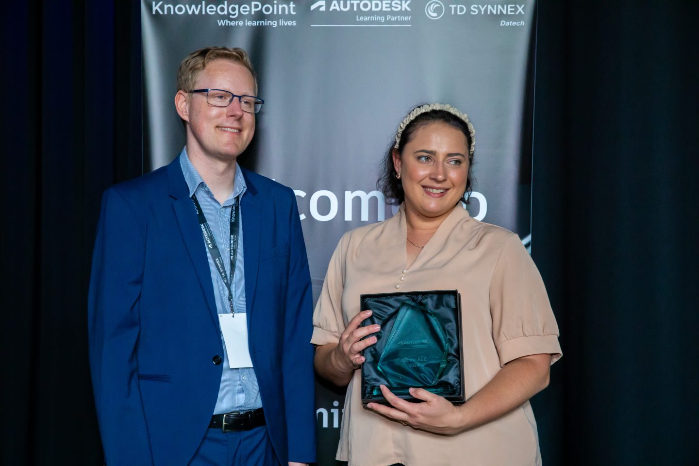 Autodesk Learning Partner Summit 2024 - KnowledgePoint x Autodesk Autodesk Learning Partner Summit 2024 - KnowledgePoint x Autodesk